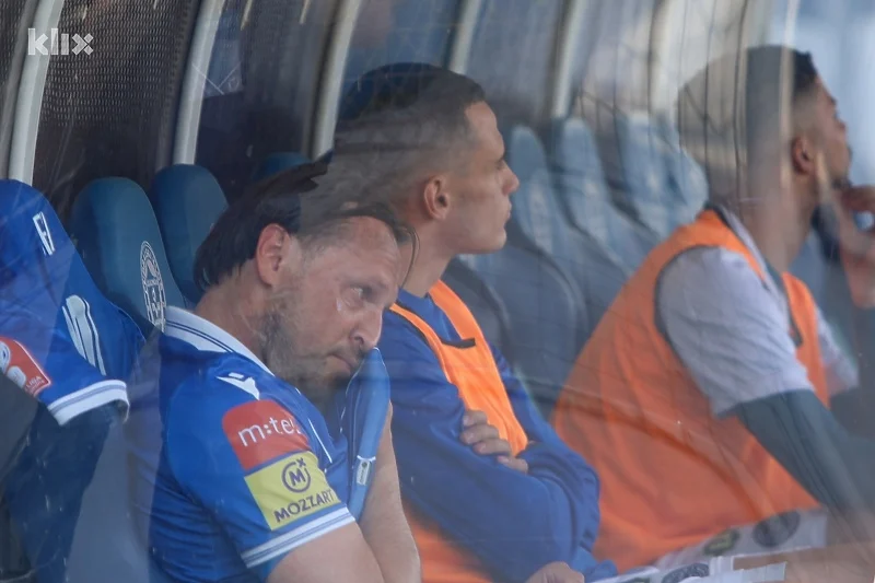 Samir Bekrić u suzama završio karijeru, naklonila mu se cijela Grbavica ...